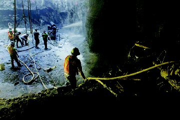 Built Expressions Bangalore :: G-Cans Project, Tokyo, Japan